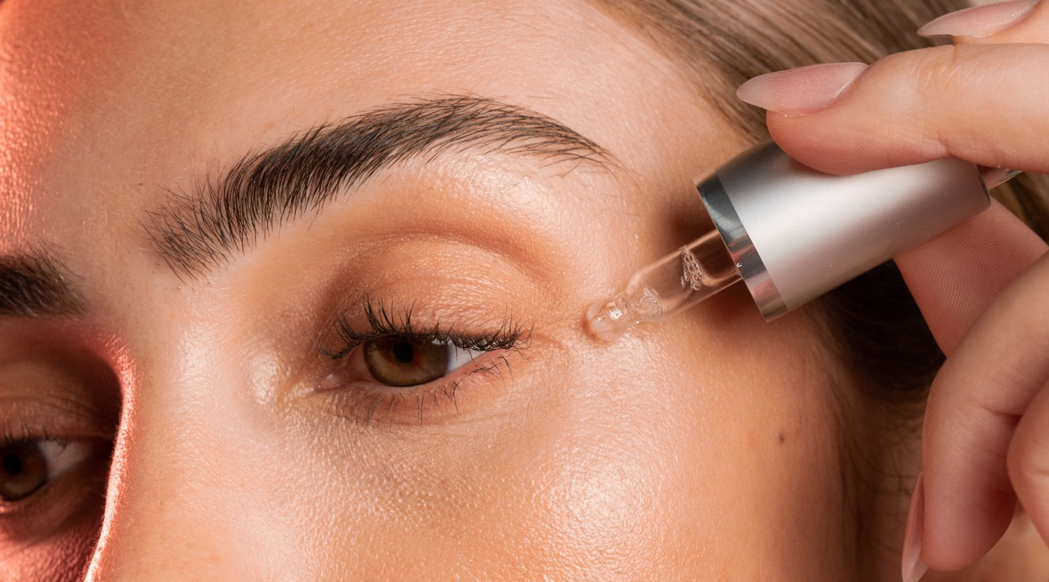 Benefits of Using Eye Serum – SumaNurica